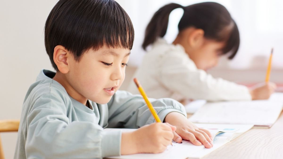 Math Exercises in English A1–B1: Symbols, Shapes, and Problem Solving ...